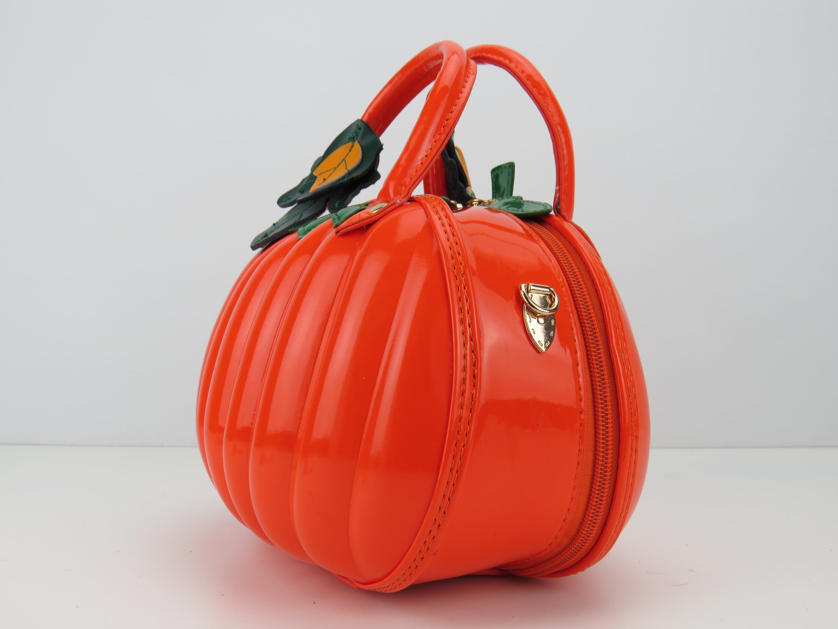 Pumpkin Shaped Crossbody Grab Bag Purse Vegan Friendly – Justbagzz